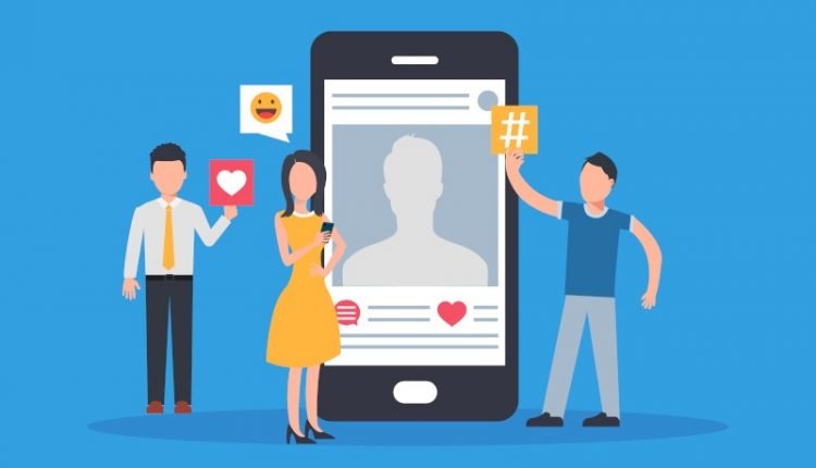 Facebook users can control who comments on public posts